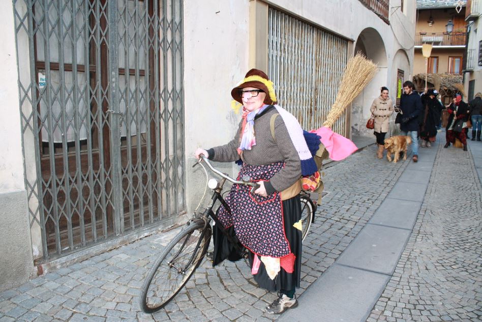 Chi era la Befana e quando passa? - Wanderlust in travel 🌏