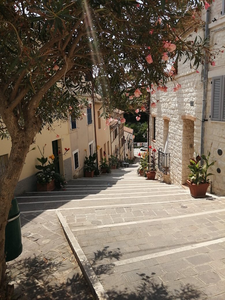 Numana e Sirolo: cosa vedere nella Riviera del Conero - Wanderlust in ...